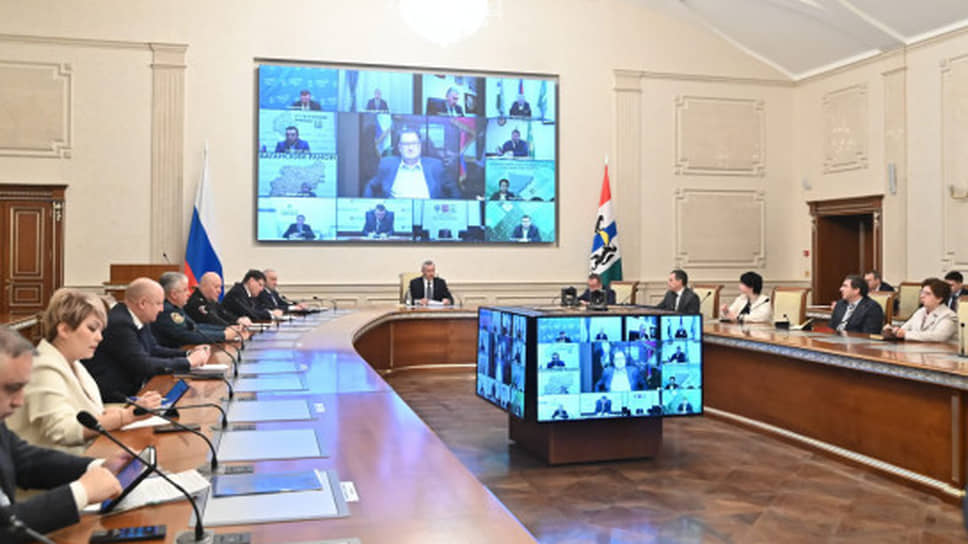 Губернатор Андрей Травников поручил подготовить системы ...